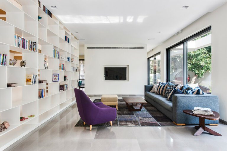 Yang Suka Baca Buku Wajib Punya 6 Model Rak Buku Minimalis Ini. | Beddo ...